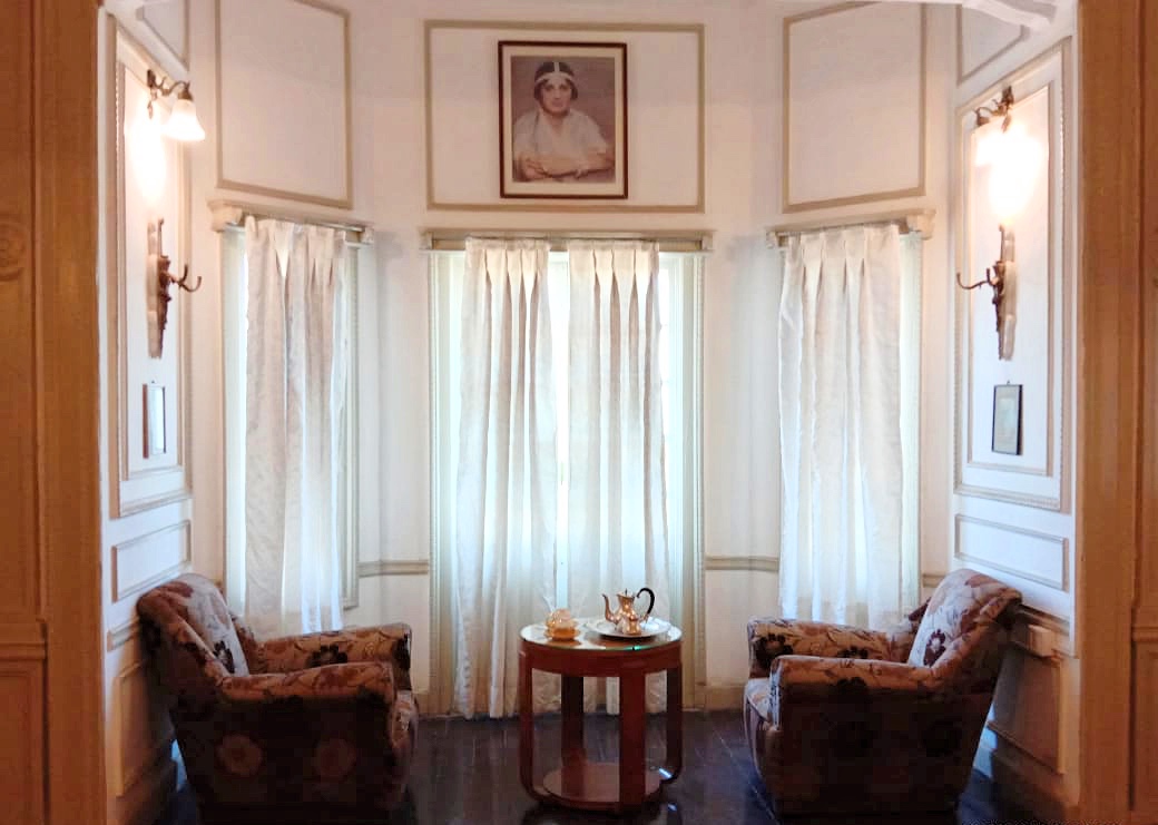 Amar Mahal Palace – Royalty preserved – Roaming Pirates