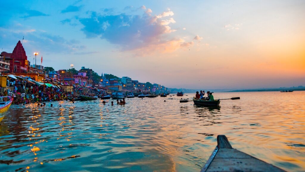 Top 5 Things To Do In Varanasi – Roaming Pirates